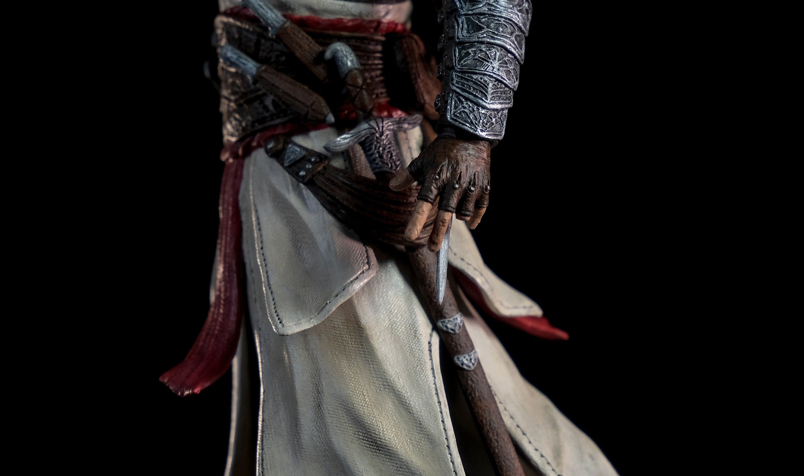 Assassin's Creed Altair Statue - Etsy