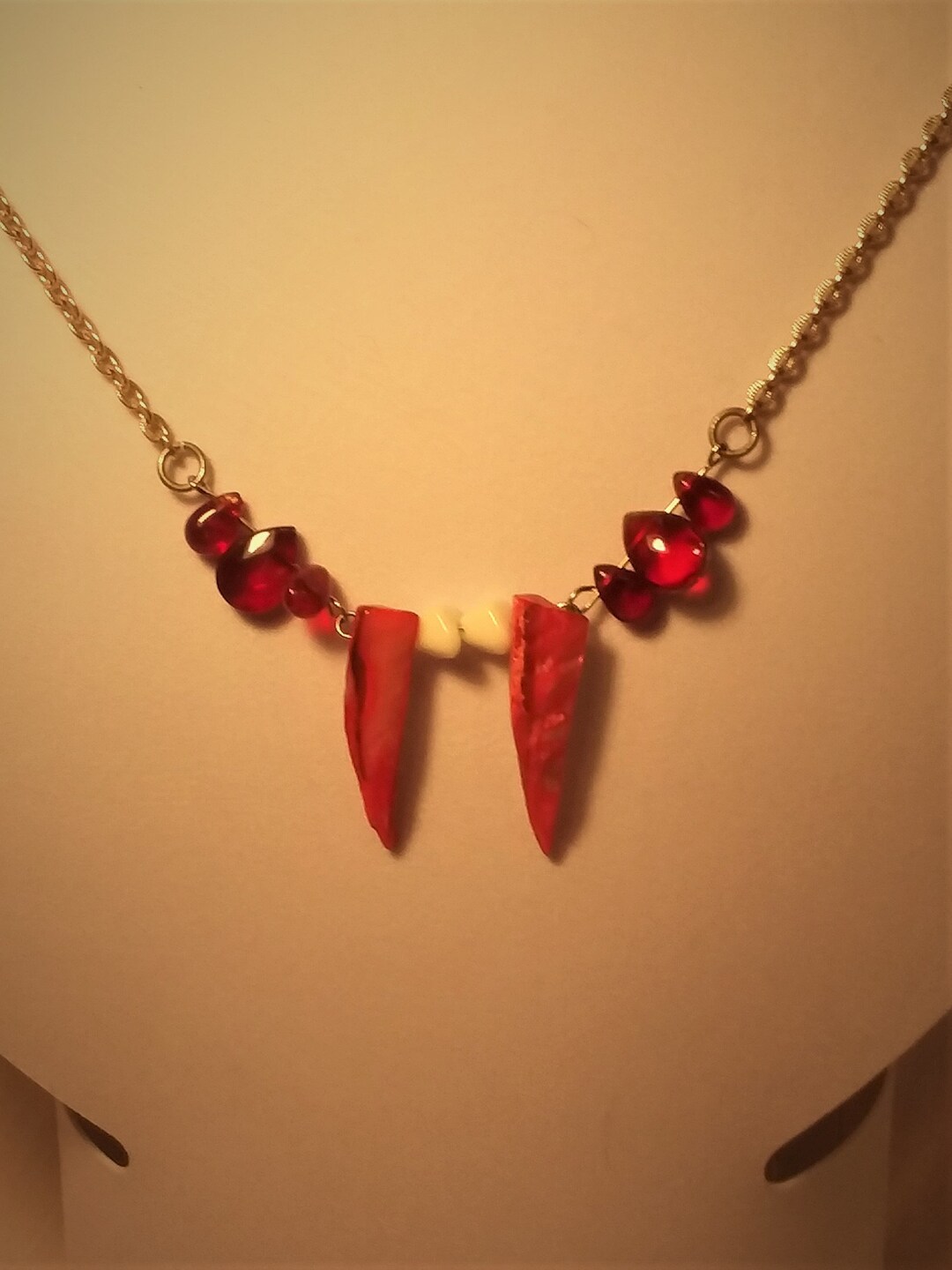Spooky Vampire Teeth Necklace: Coral, Glass Beads, Halloween Jewelry - Etsy