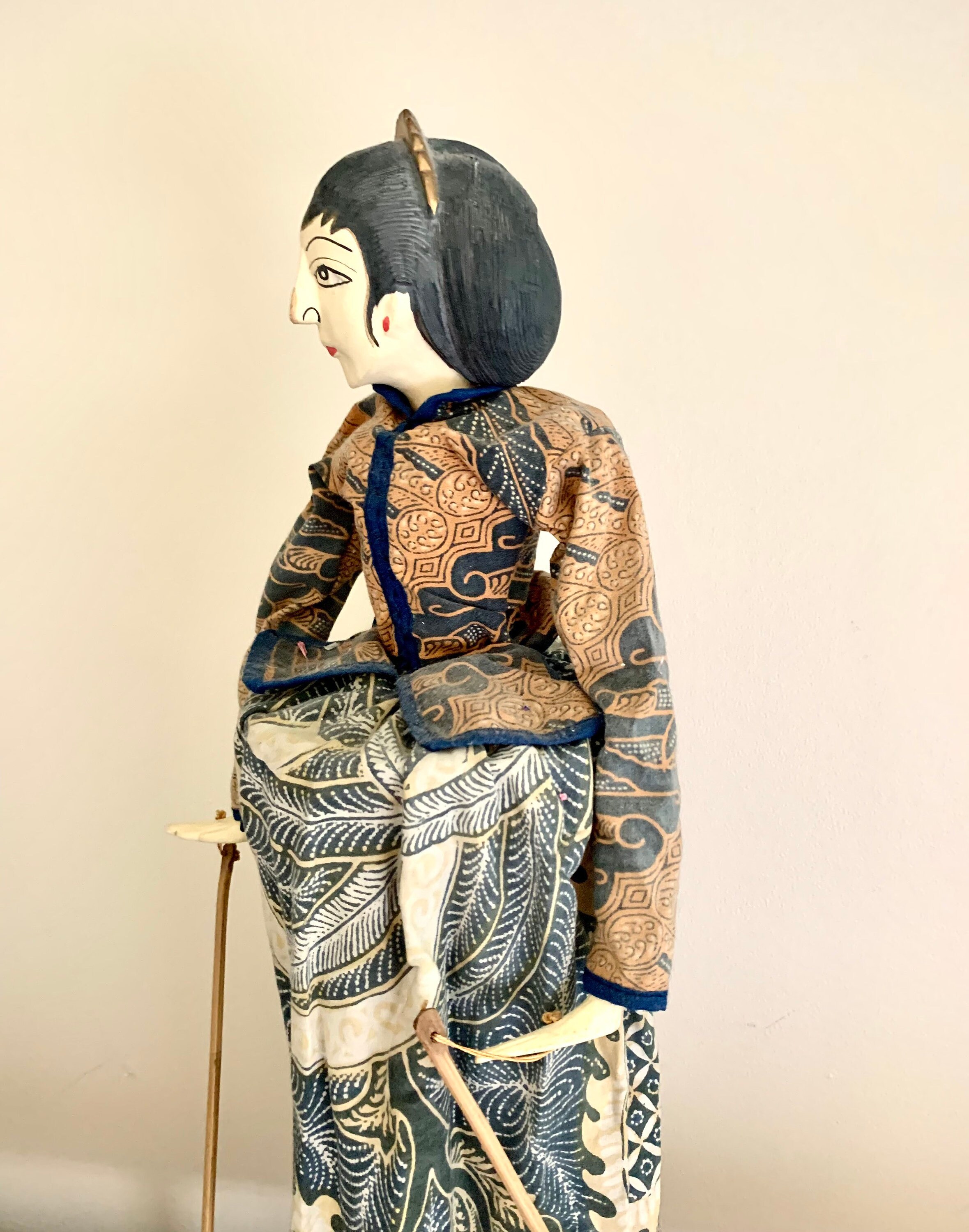 Vintage Indonesian Wayang Golek Painted Wood Lady Hand Puppet Batik ...