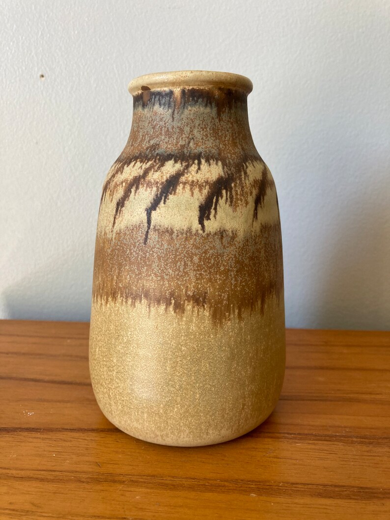 Signed Mid Century Studio Pottery Vase EP - Etsy