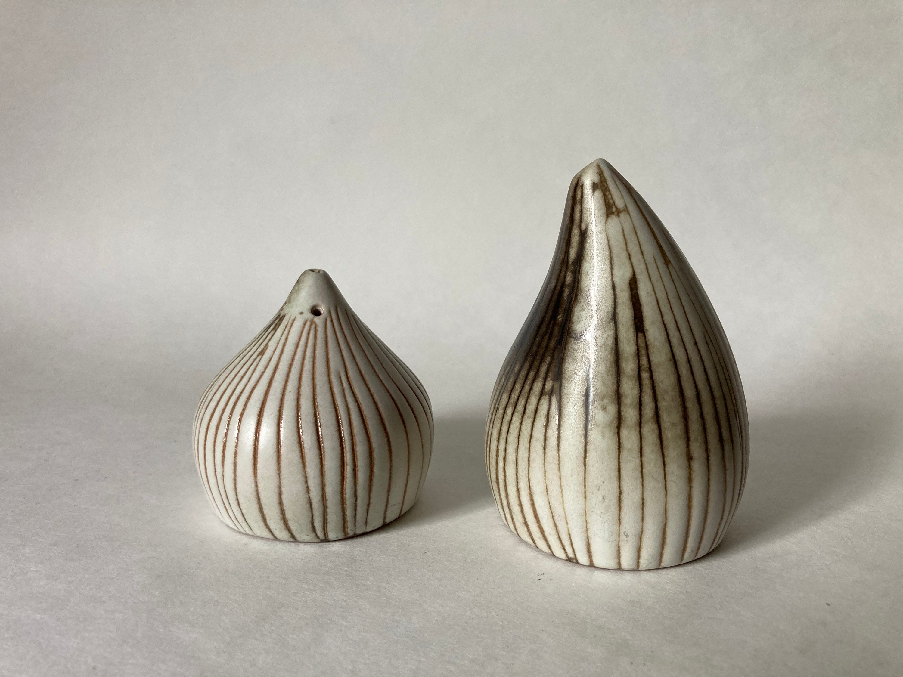 Salt and Pepper Shakers Ellis Pottery Australia - Etsy