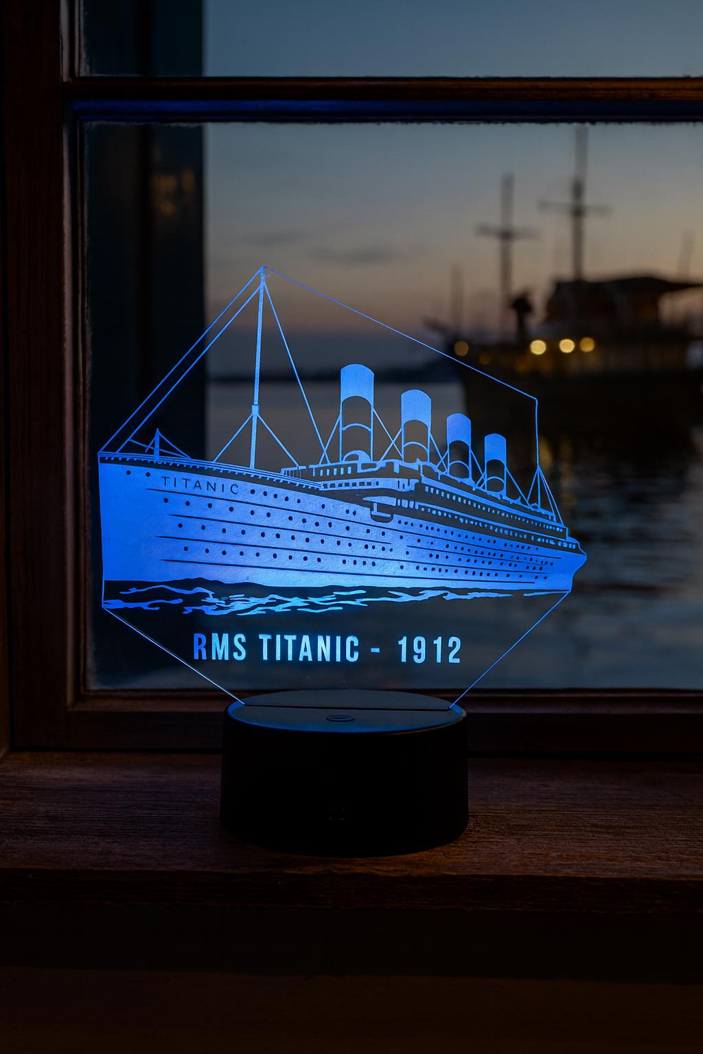 Personalized Titanic LED Table Lamp - Unique Titanic Model Gift for ...