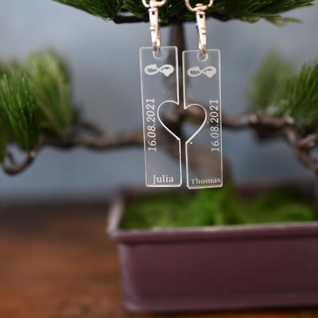 Set of 2 Personalized Couple Key Rings - Gift Ideas for Couples - Etsy
