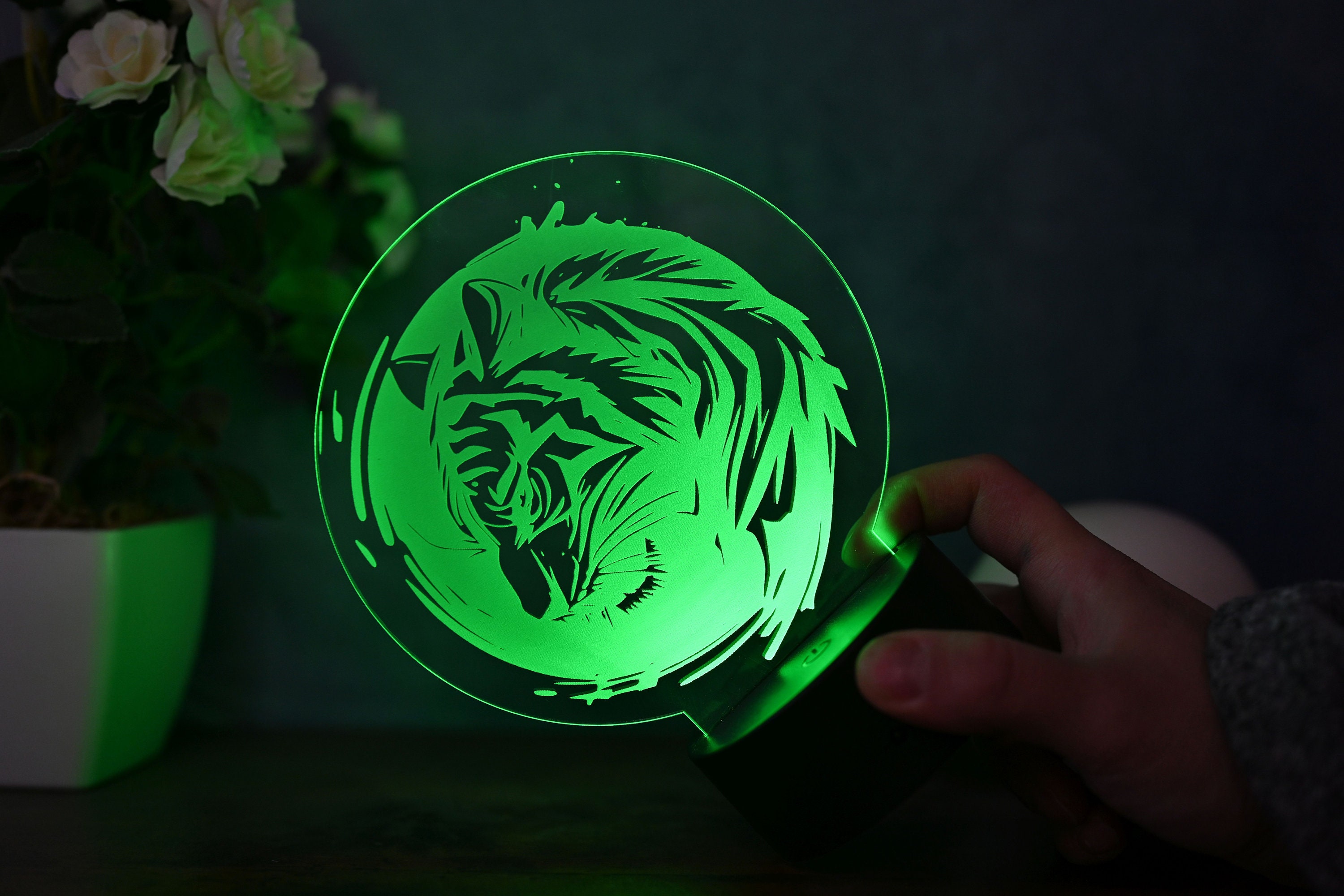 LED Tiger Table Lamp - the Ideal Decorative Accessory and Night Light ...