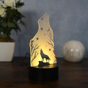 Wolf LED Lamp - Wolf Gift, Decoration for Wolf Lovers as LED Wolf Night ...