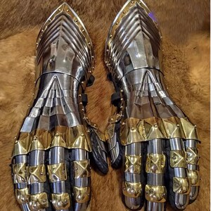 Brass Gothic Gauntlets , Gothic Armored Medieval Polished Knights ...