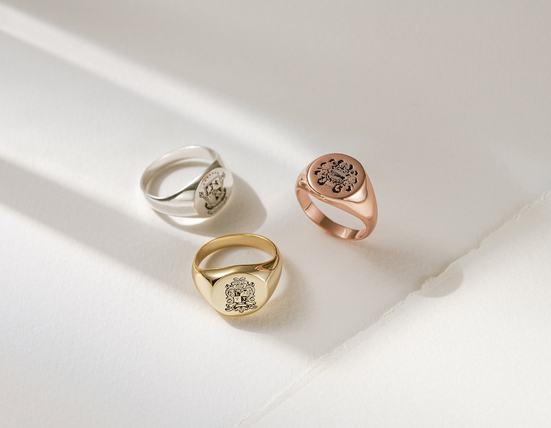 Custom Signet Ring • Custom Wedding Gift • Family Crest Ring • Coat of ...