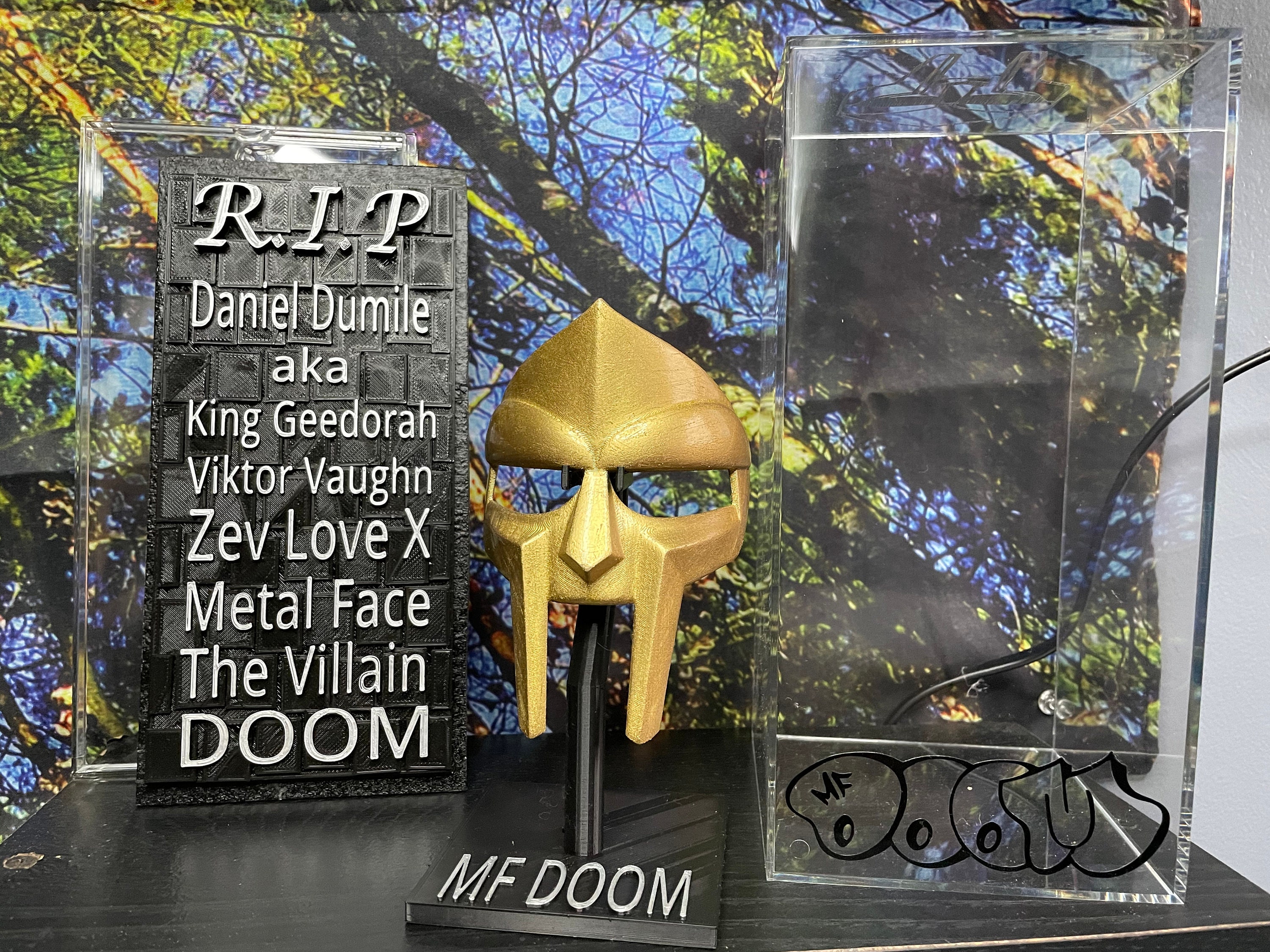 MF DOOM Tribute Acrylic display case with custom Vinyl | Etsy