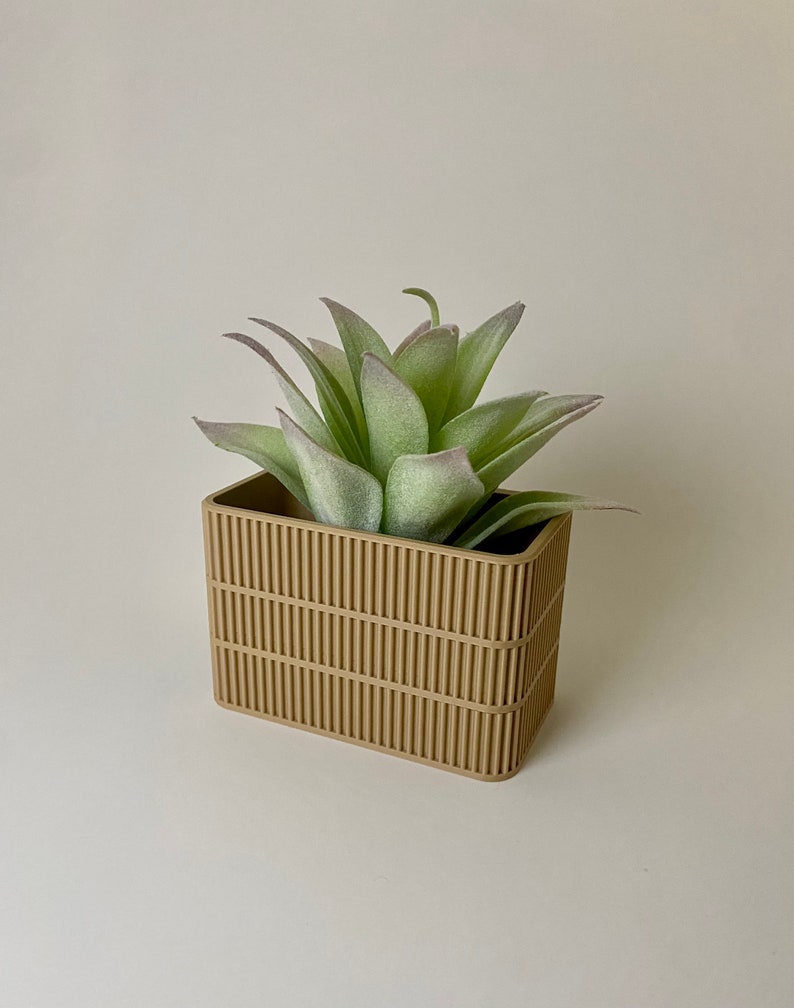 Wall Planter House Plant Drip Tray Planter Command Strip Planter ...