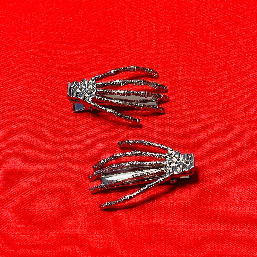 Skeleton Hands Goth Alt Spooky Hair Clips (pair) - Etsy