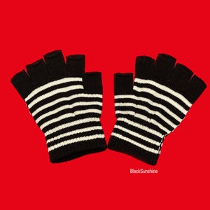 Stripe Emo Goth Fingerless Gloves Acrylic ( Red / Pink / White / Black ...