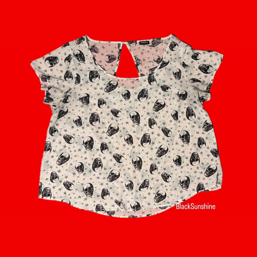 Torrid Skull and Star Keyhole Plus Size Emo Goth Sheer Blouse Top 3X - Etsy