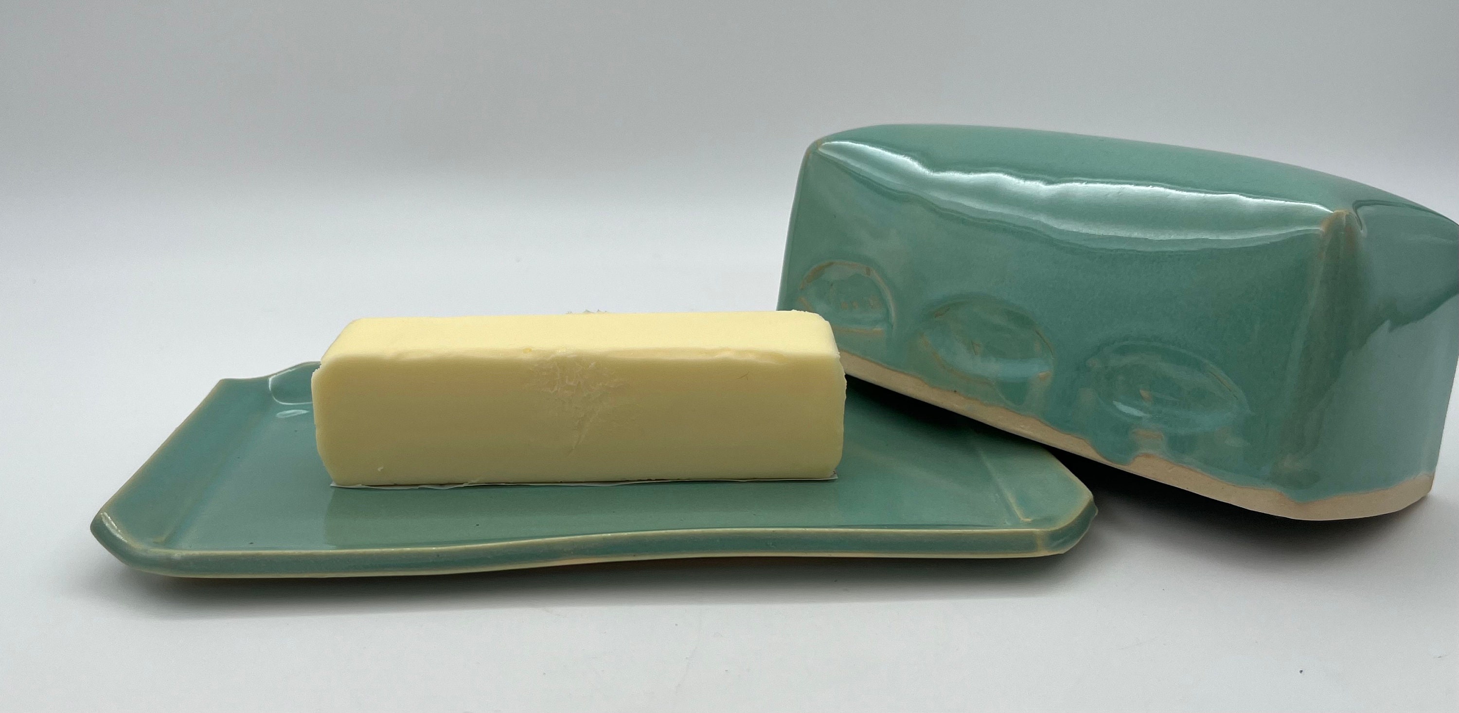 Stoneware Butter Dish With Lid, Butter Dish, Butter Keeper, Carved ...