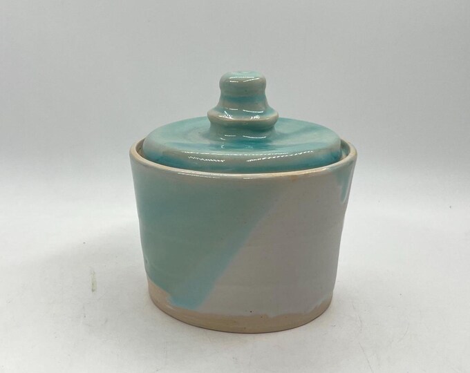Cremation Jar With Lid, Wheel-thrown Large Jar, Urn for Pet Ashes ...