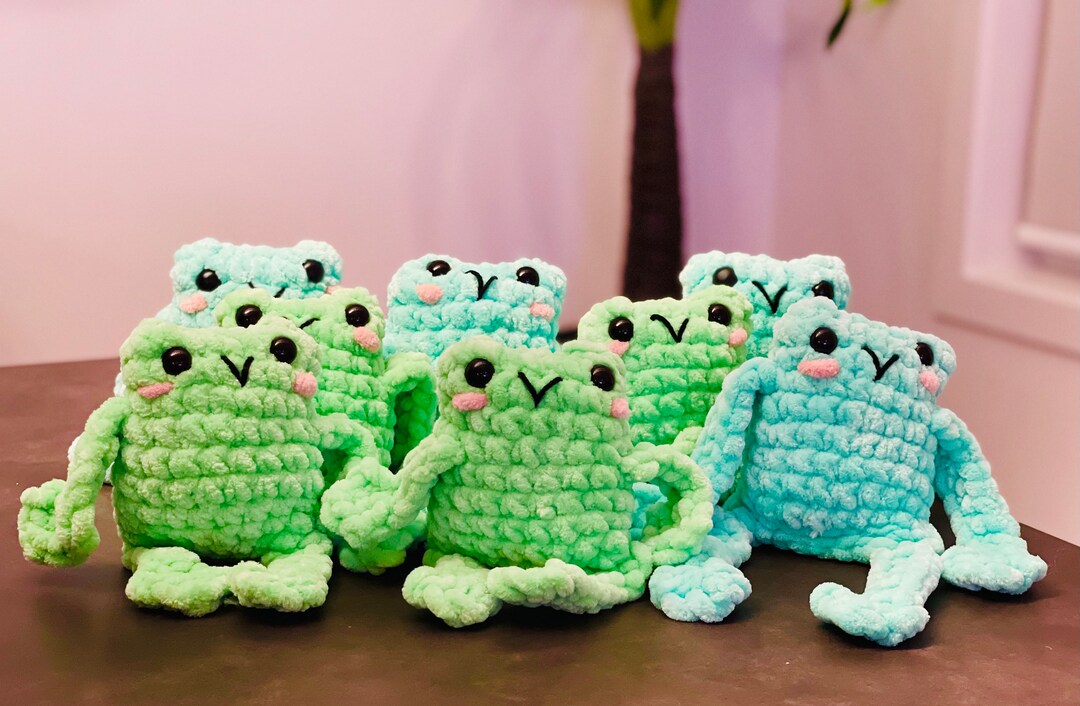 Crochet Leggy Frogs - Etsy