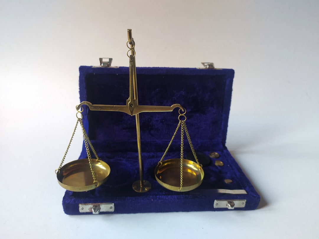 Vintage Jewelry Balance Scale With Scale Weights in Blue - Purple ...