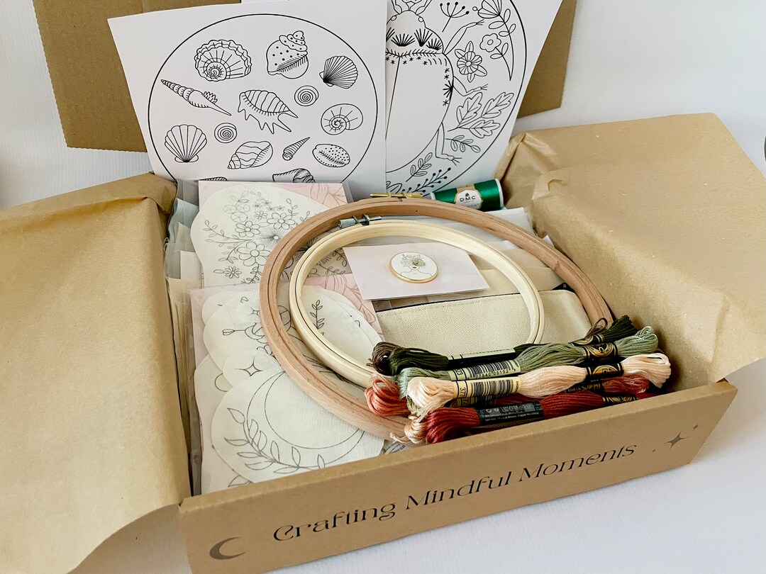 Floral Embroidery Craft Box - Complete Kit With Threads, Patterns ...