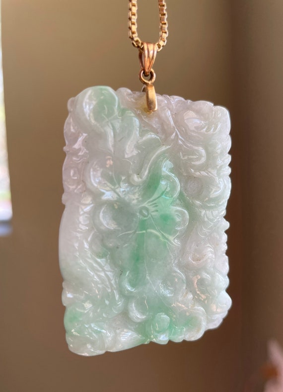Vintage 14K Large Carved Jade Pendant - Gem