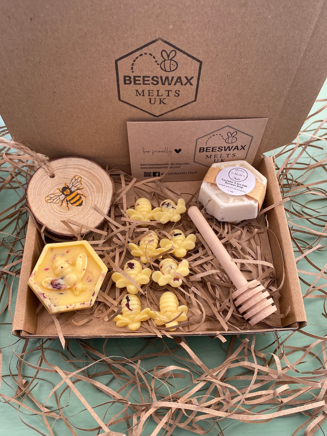 MINI Bee Gift Box, Beeswax Melts Beeswax Soap Gift Box, Bee Log Slice ...