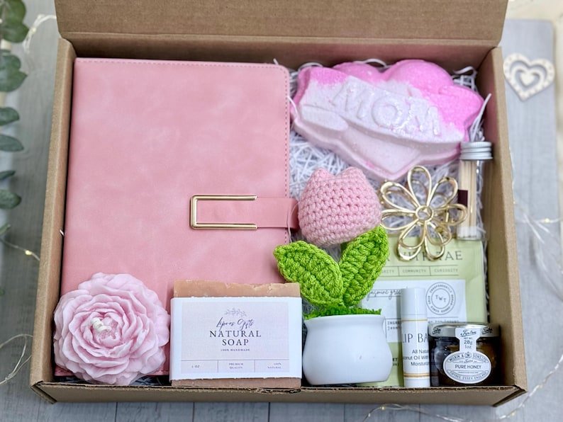 Hygge Spa Gift Box: Candle, Tea, Bath Salts, Socks, Face Mask, Almonds ...