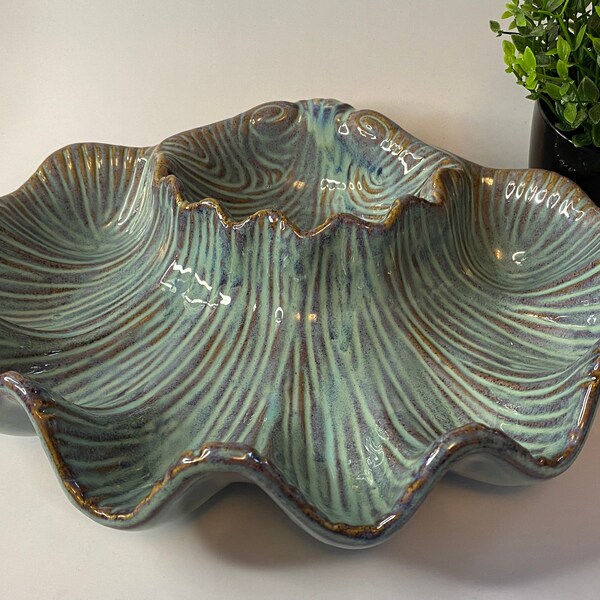 Pottery Shell Bowl - Etsy