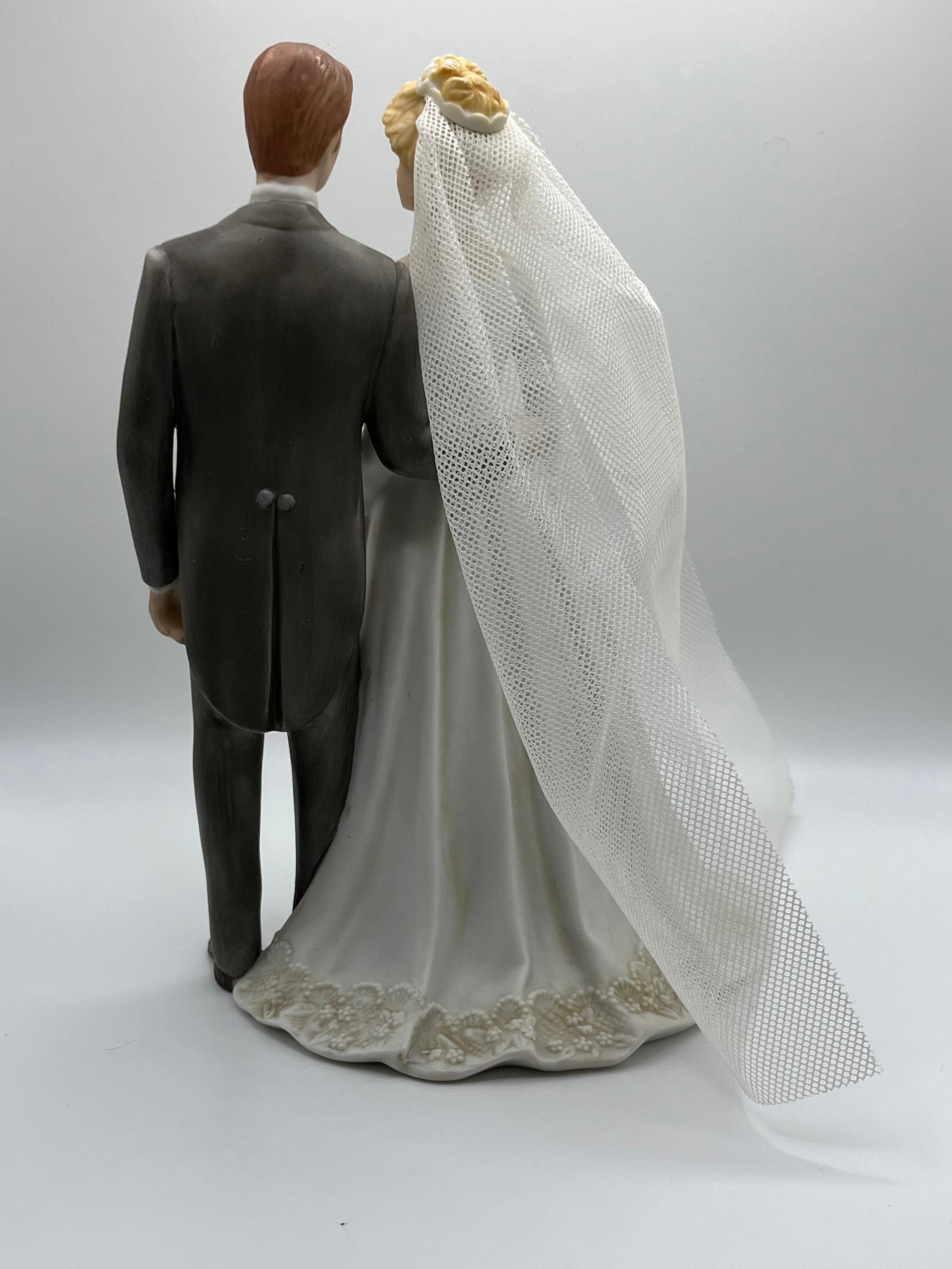 Wedding Cake Topper Vintage, Treasured Memories 60569 Bride & Groom ...