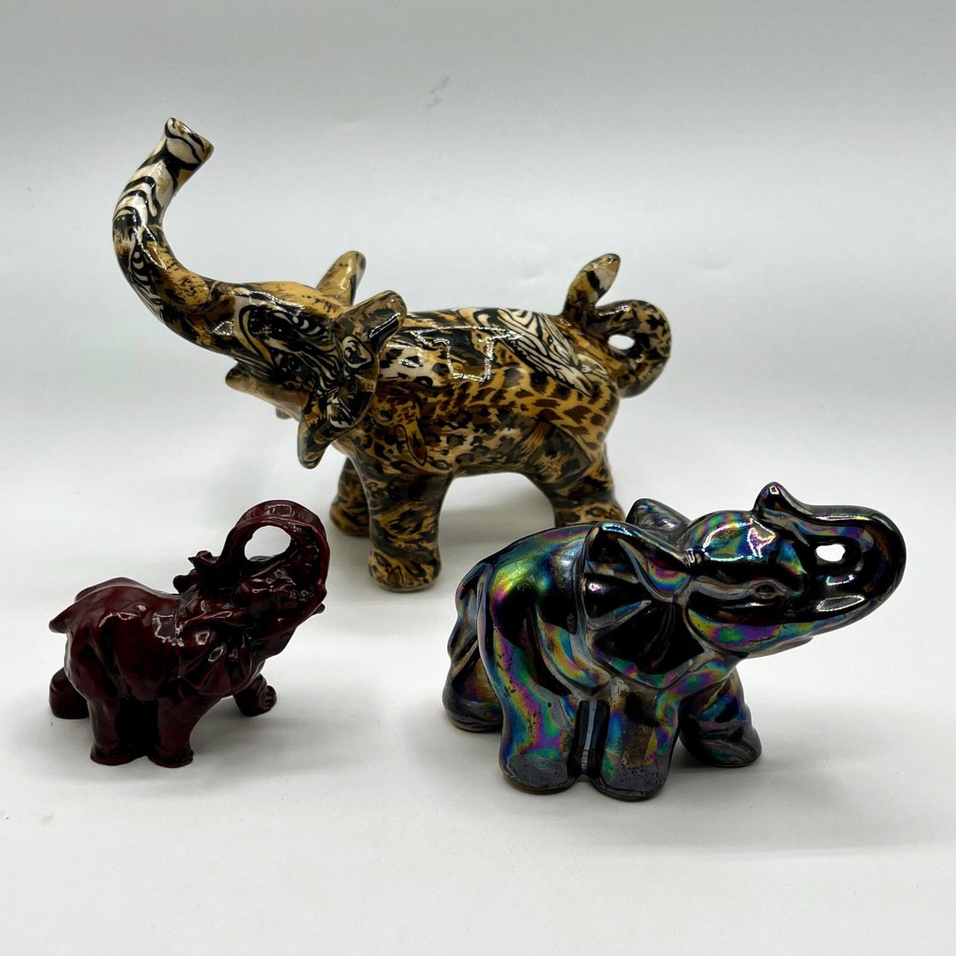 Elephant Collection Mixed Vintage Set 3, Carnival Glass Elephant ...