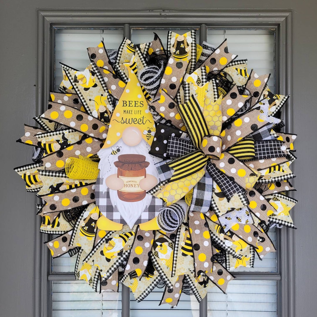 Bee Wreath, Gnome Wreath With Bees, Bees Make Life Sweeter, Spring ...