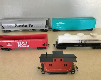 HO Scale Train Cars, 12 Model Railroad Rolling Stock - Etsy