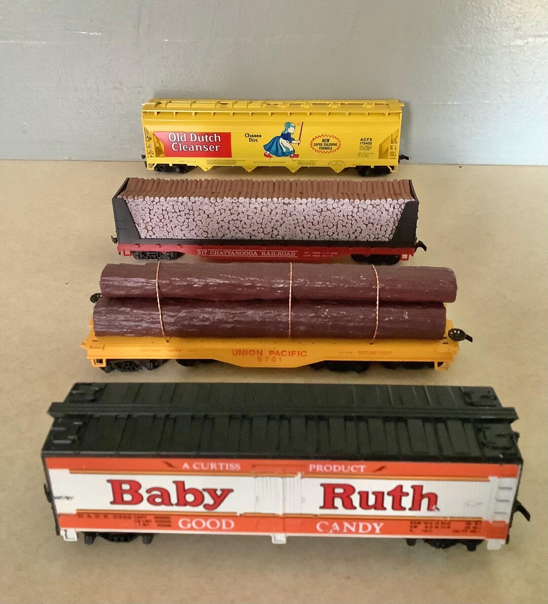 HO Scale Train Cars, Model Railroad Rolling Stock, HO Scale Specialty ...