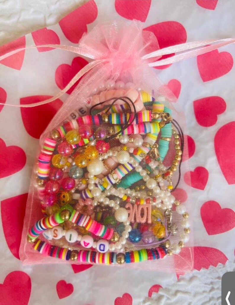 Y2K Jewelry Grab Bag: Beaded Necklace, Bracelet & Phone Charm Mystery ...