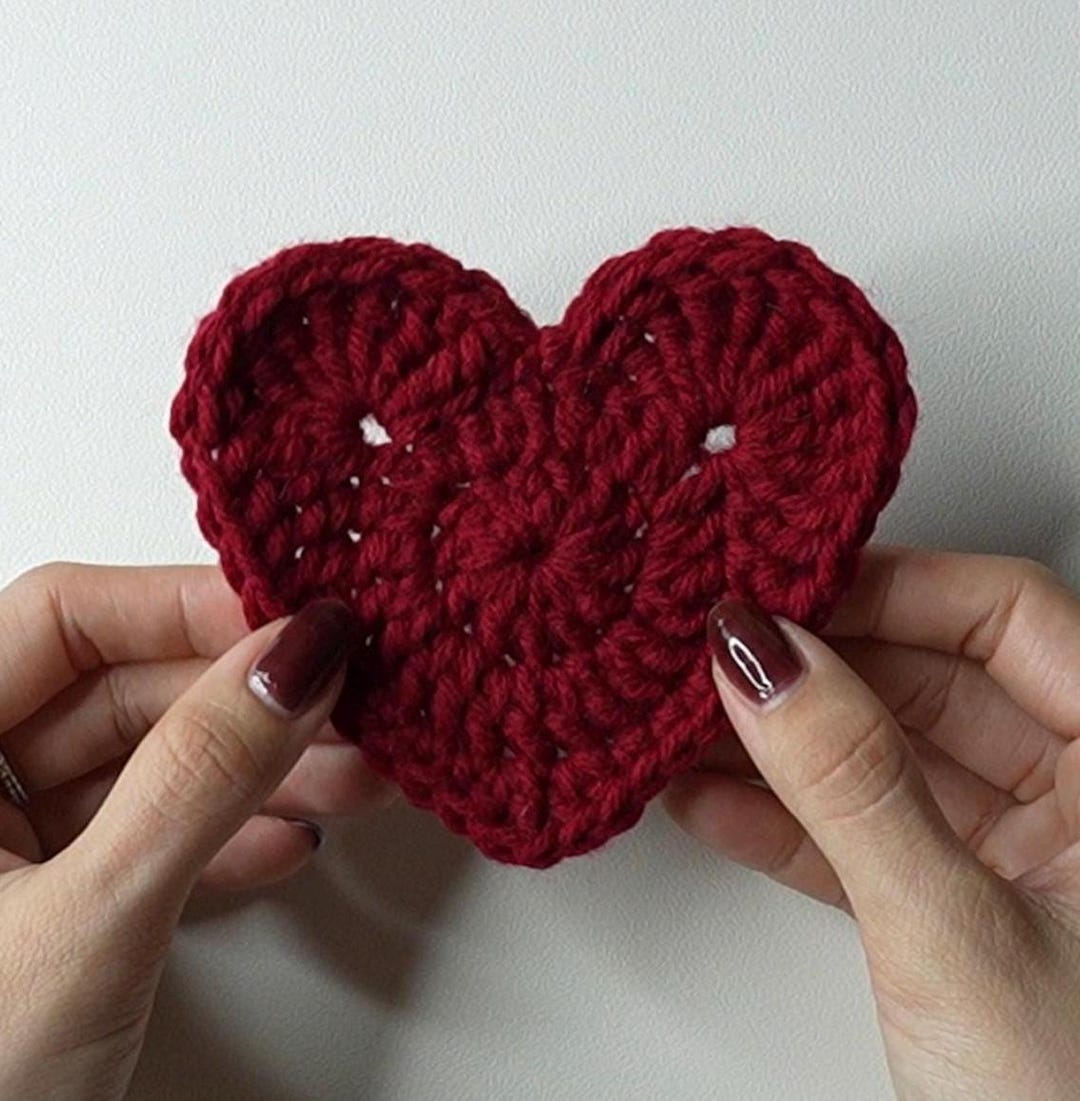 Crochet Large Heart Applique Pattern | PDF Pattern & Tutorial - Etsy