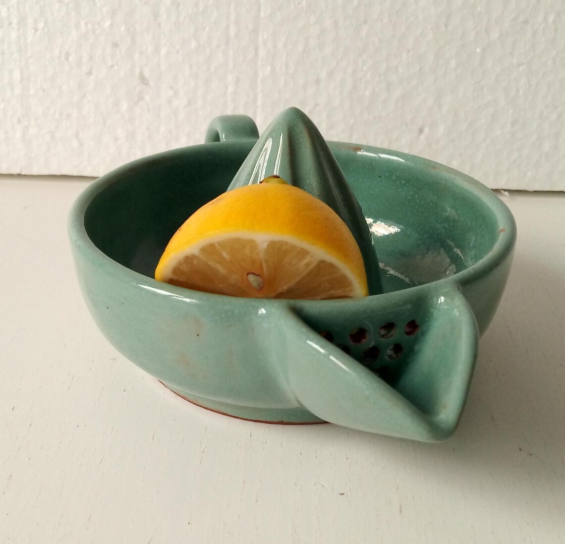Green Lemon Squeezer, Handmade Pottery Lemon Juicer - Etsy