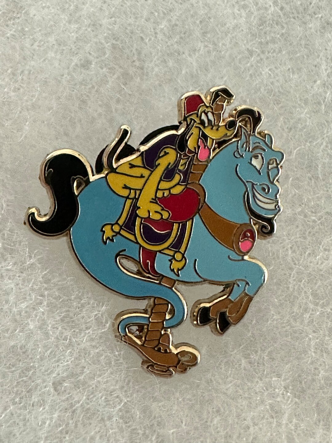 Disney Limited Edition 1000 Pluto Genie Carousel Pin - Etsy