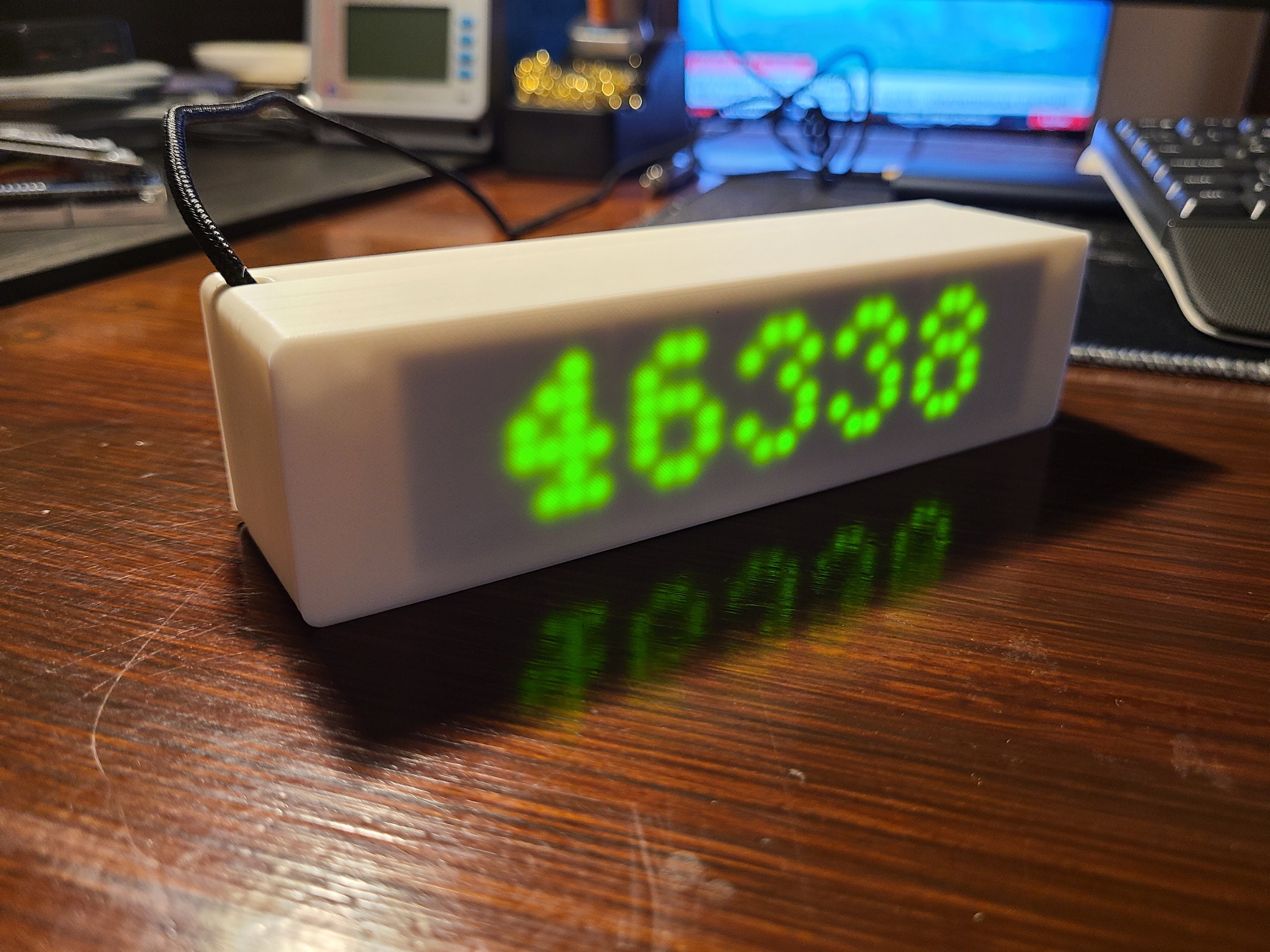 Wood-like Wall Mounted Crypto/stocks Display Clock Bitcoin Ticker Wifi ...