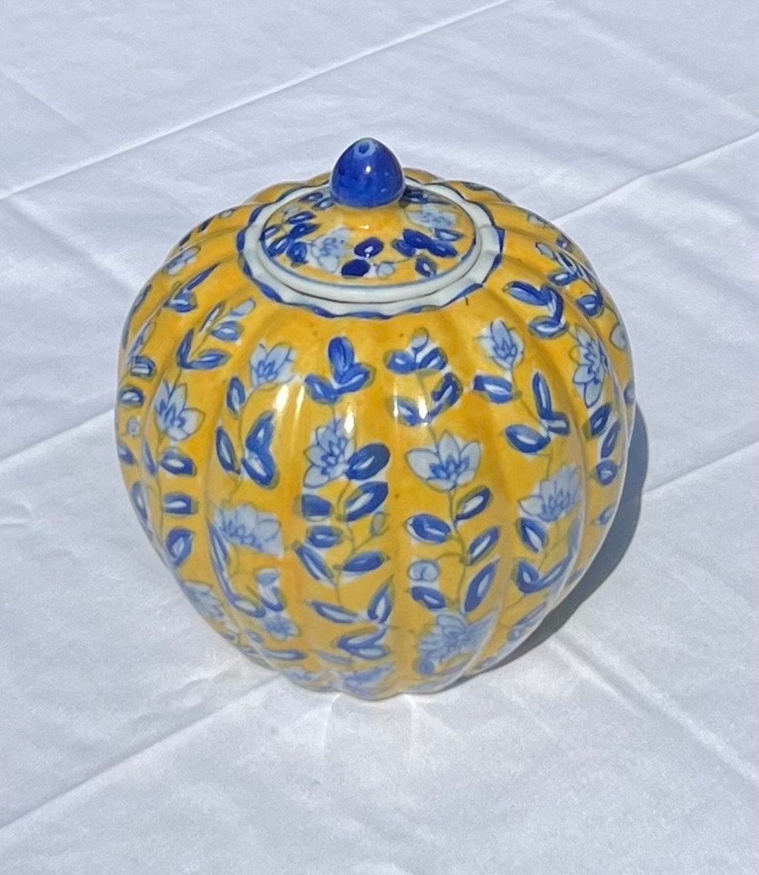 Vintage Chinese Gourd Ginger Jar - Etsy