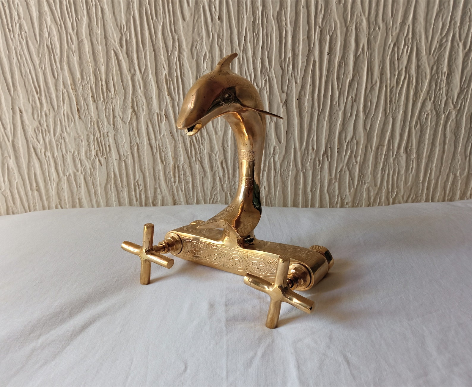 Brass Wall Mounted Bathroom Faucet - Fish Faucet - Wall Mount Faucet ...