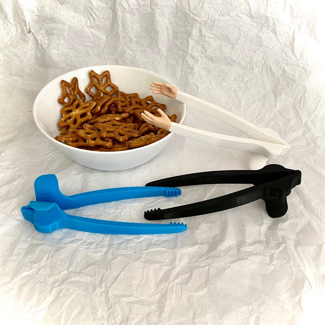 Finger Chopsticks Crisps Grabber. Gamers' Snacking Tongs. Clean Fingers ...