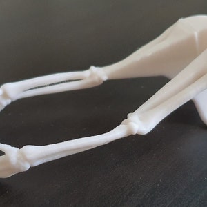 Finger Chopsticks Crisps Grabber. Gamers' Snacking Tongs. Clean Fingers ...