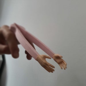 Finger Chopsticks Crisps Grabber. Gamers' Snacking Tongs. Clean Fingers ...