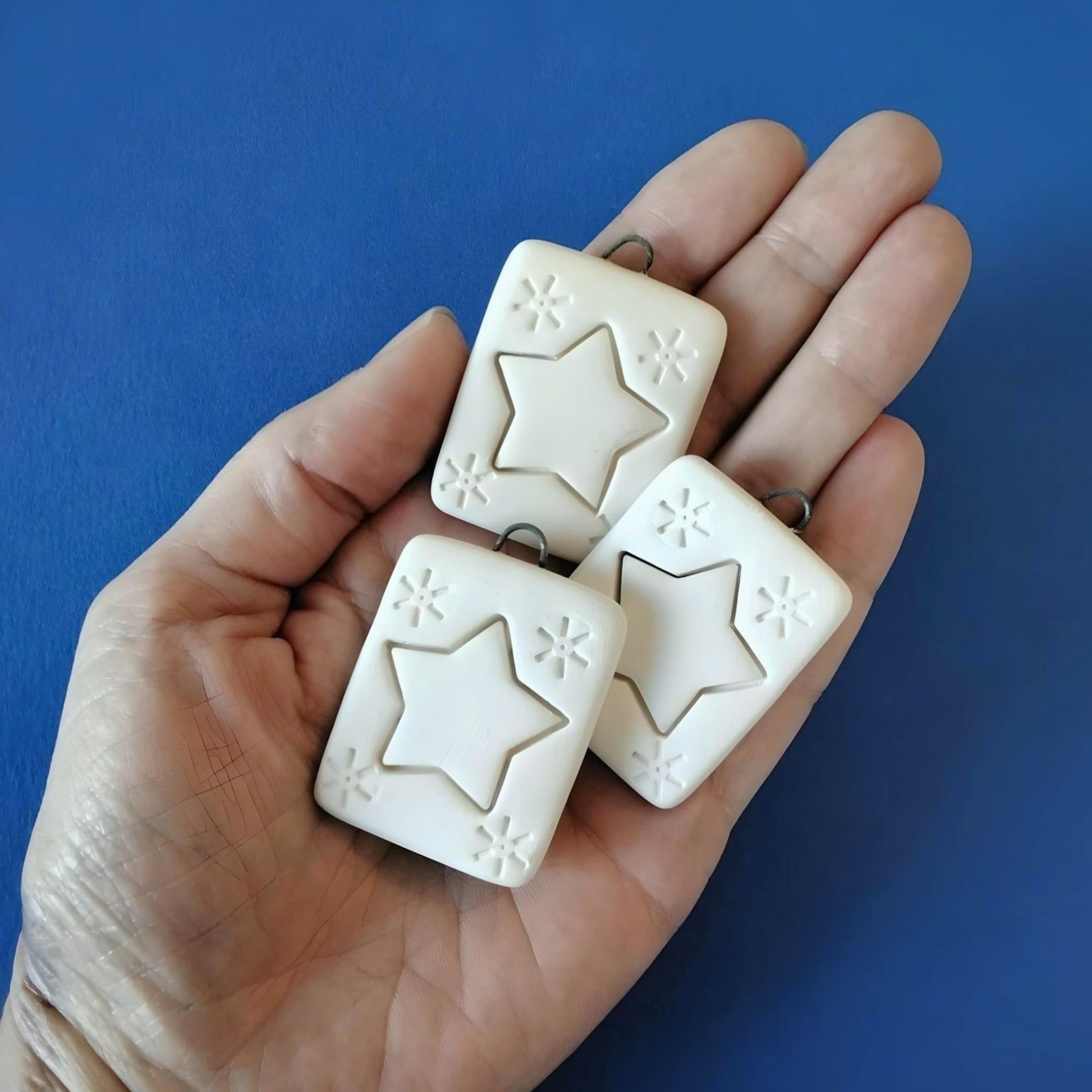 2PCS Ceramic Star Ornaments, 4x3.5cm. Rectangle Pendants With Carved ...