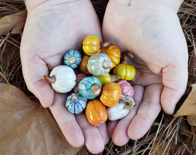 Orange Ceramic Pumpkins With Metal Leaves - Fall Halloween Thanksgiving ...