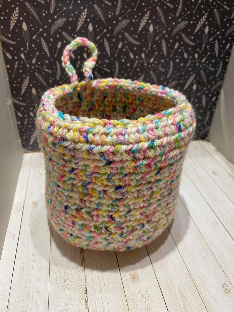 PRINTABLE- Crochet Barrel Shaped Car Trash Bin - Etsy