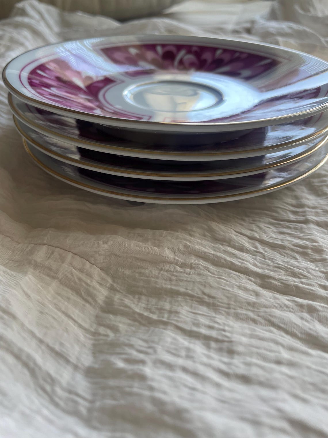 Porcelain Tatung Taiwan Plates. Set of 4. Pink Heart/ Swirl Design ...