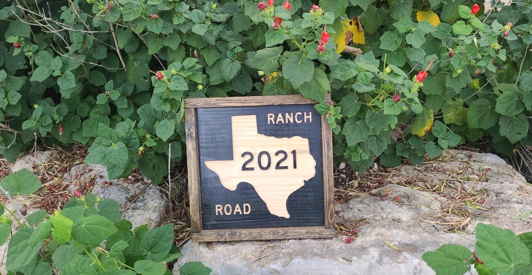Custom Texas Ranch Road Wood Sign - Etsy