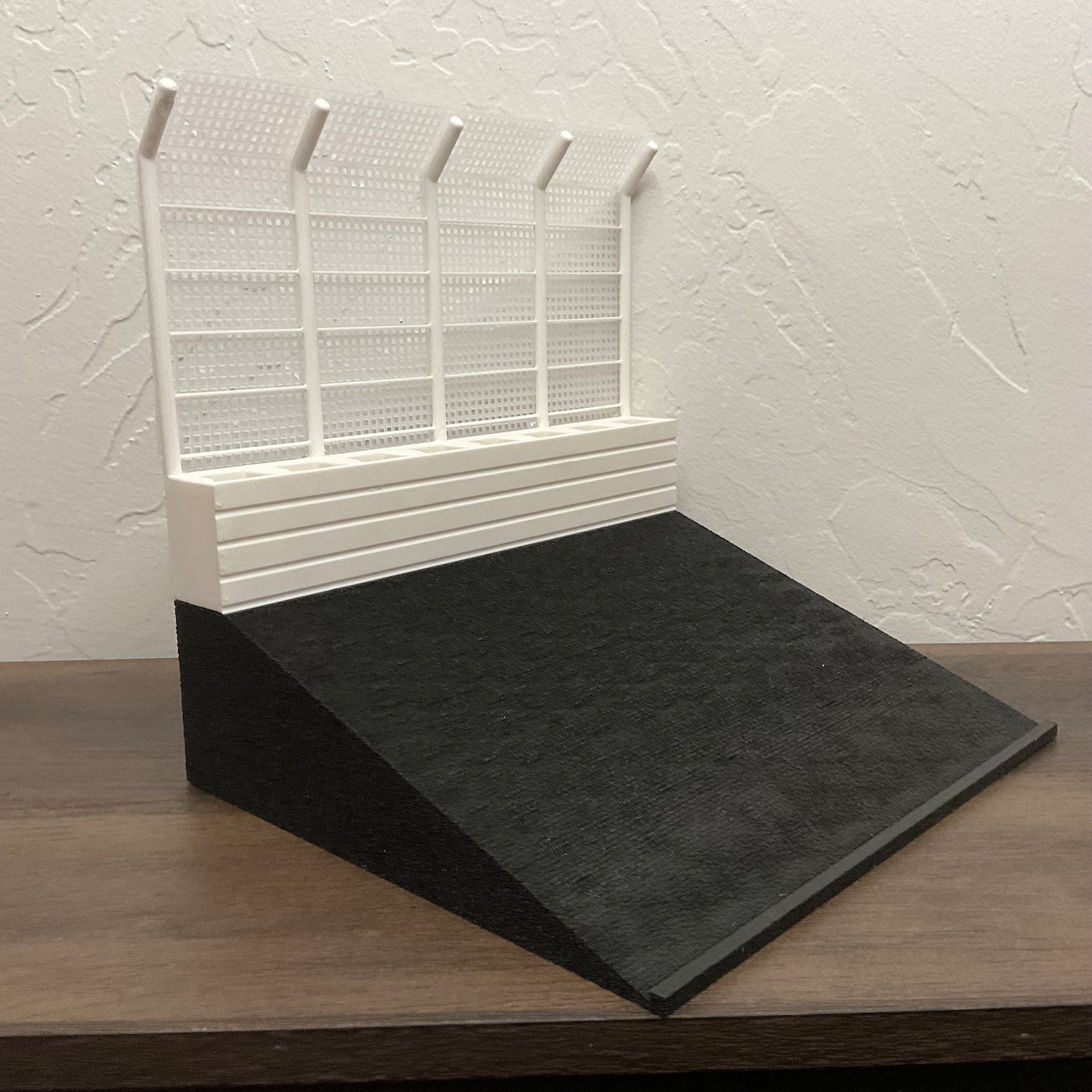 1:24 Diecast Sloped Track Display Stand 3D Printed Fits Two - Etsy