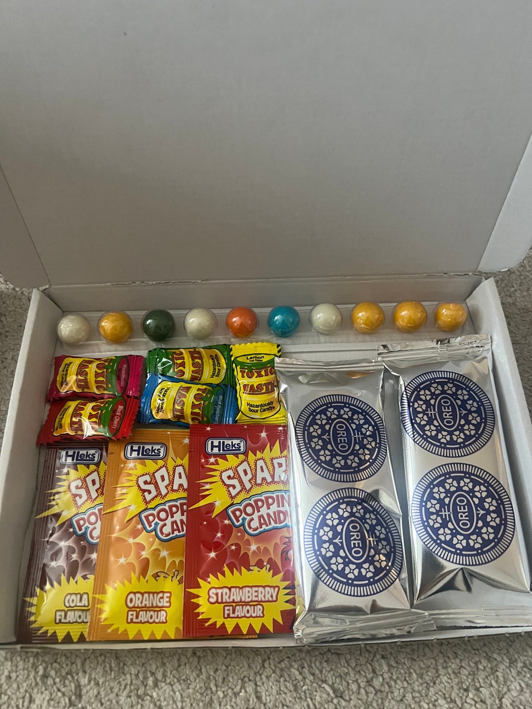 American Candy USA Oreo Cookie Popping Candy Toxic Waste Bubblegum Gift ...