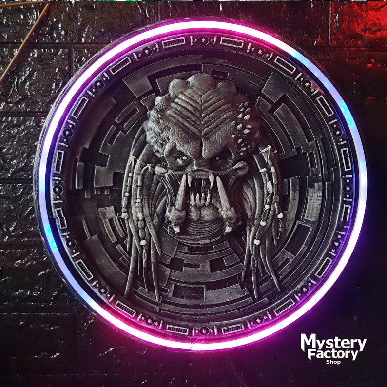 PREDATOR Neon Led Gamer Decor Sci-fi Wall Art Nerd Gift - Etsy