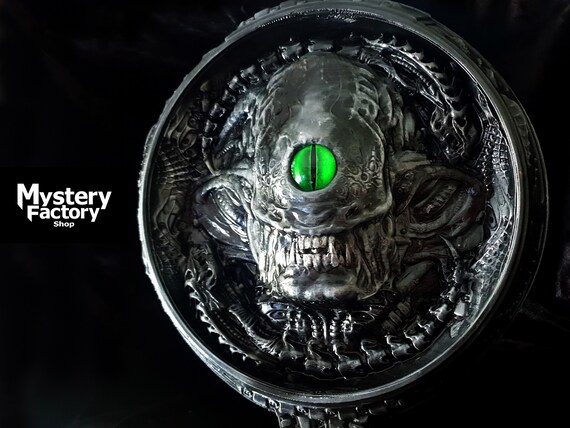 XENOMORPH WALL ART Giger Monster Eye Alien Sculture - Etsy