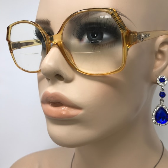 vintage vienna line yellow - Gem